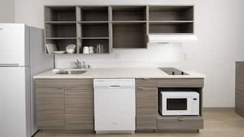 Geladeira grande, micro-ondas, cooktop, lava-louças