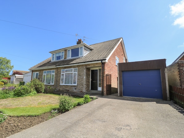 4 Ranby Drive - Hornsea