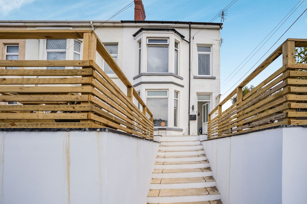 76a Mackworth Road - Porthcawl