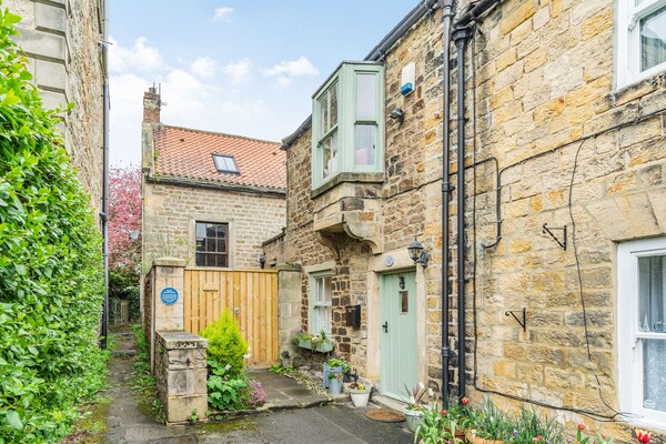 Wayside Cottage - North Yorkshire