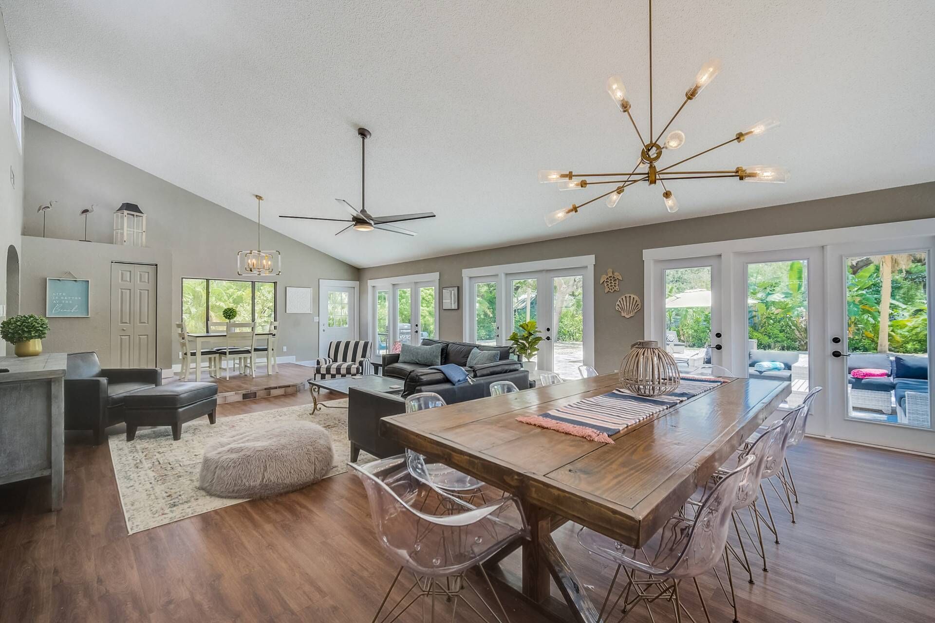 Serenity Of The Sea - S -, Sleeps 8, Ideal For Family Getaways - Tampa Bay, FL