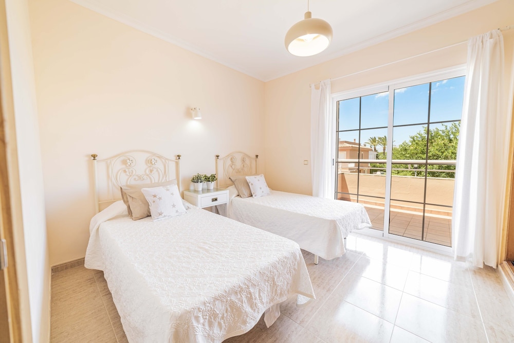 Villa Pour 10 Avec Piscine Privée Et Situation De Plage, Près D'alcudia/majorque - Alcúdia