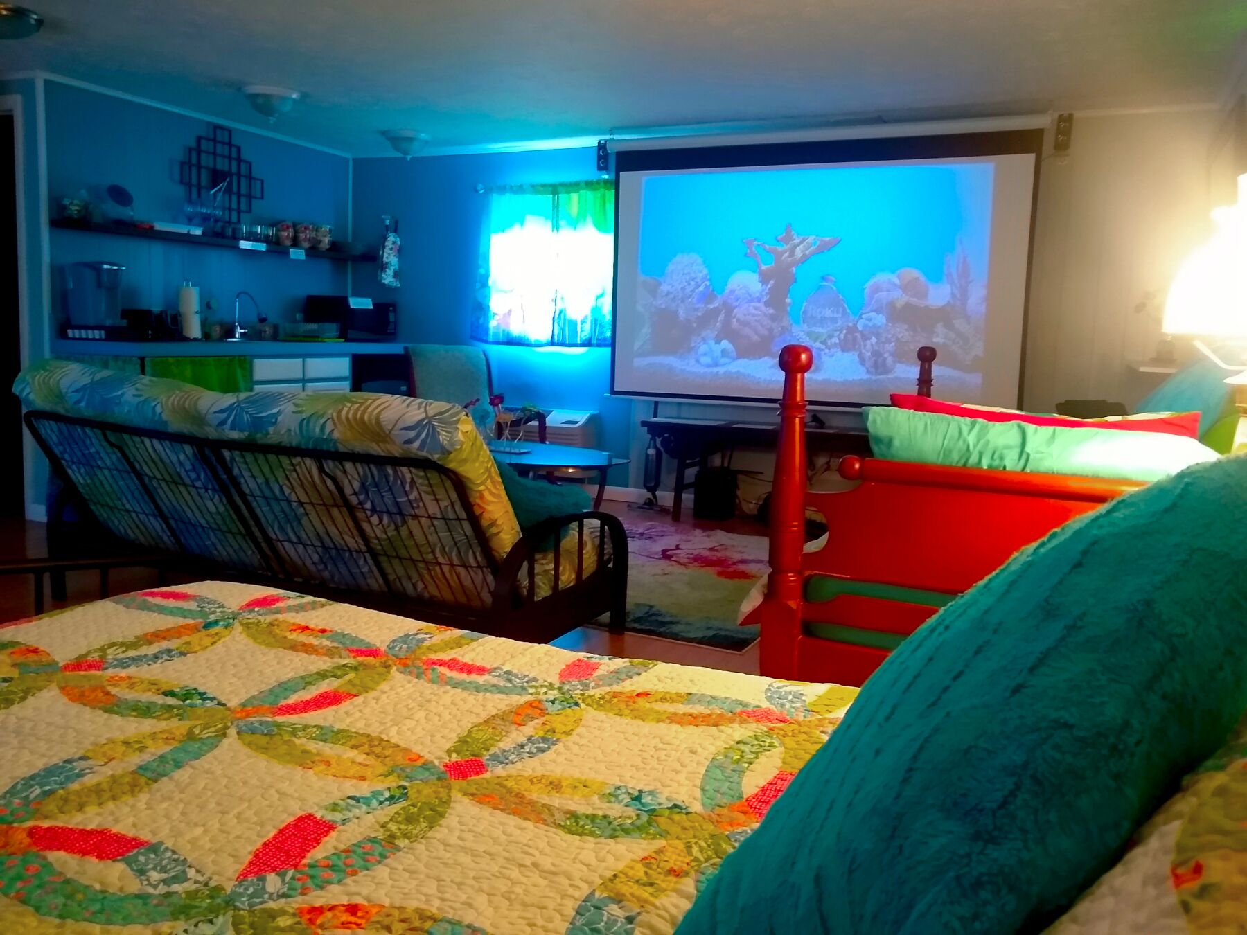 Treetops Solar Sanctuary - Lexington, KY