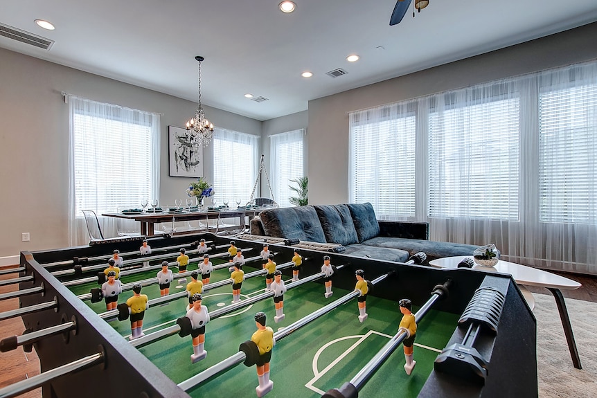 Luxury Home Away From Home ~ Perfect For Getaway ~ Ideal For Long Stays - Houston, TX