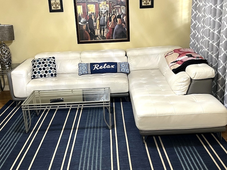 Mardi Gras Central, 1 Block To River Center, Minutes To Lsu - Baton Rouge, LA