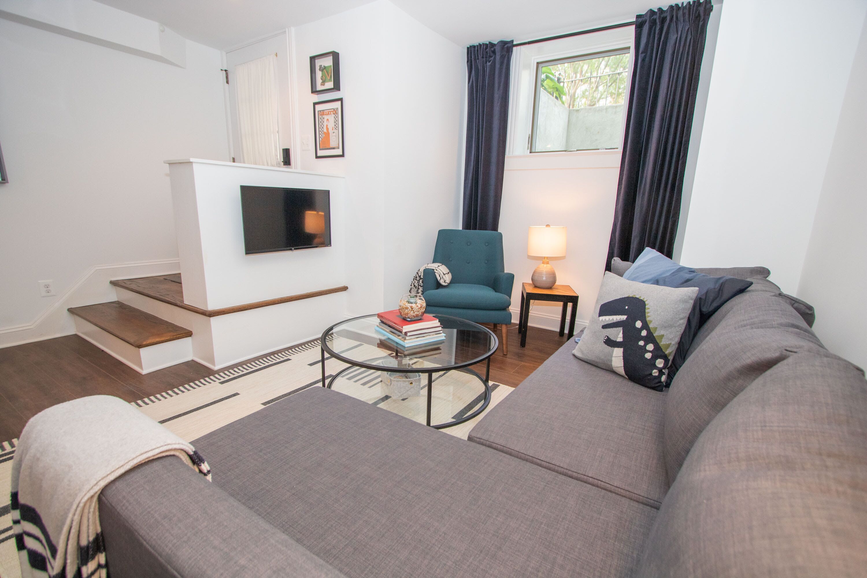 Stylish 1br Oasis With Ac, Laundry, Next To Park! - Washington D. C., DC