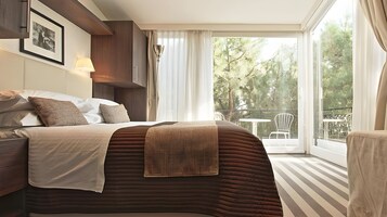 Suíte júnior | Roupas de cama premium, edredons de pluma