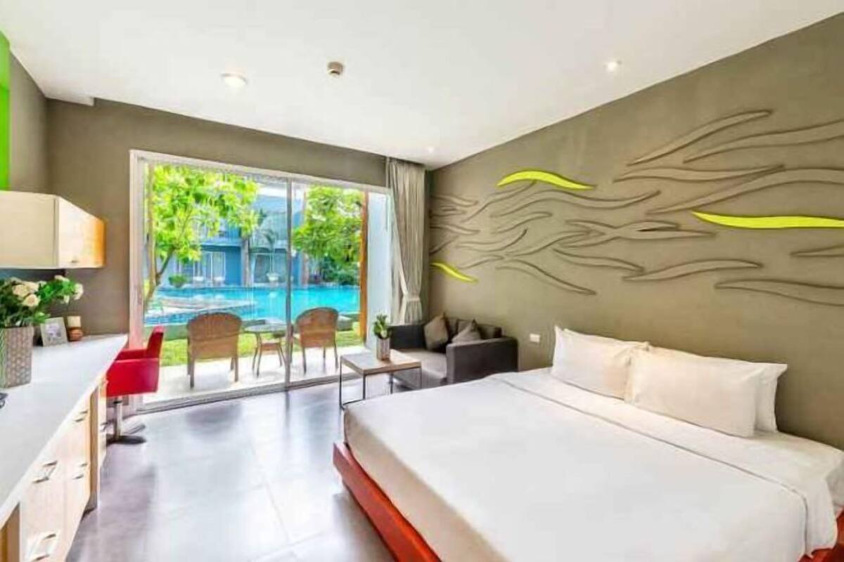 Roupas de cama premium, frigobar, cofres nos quartos, escrivaninha