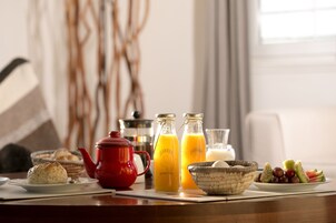 Pequeno-almoço tipo buffet diário incluído 