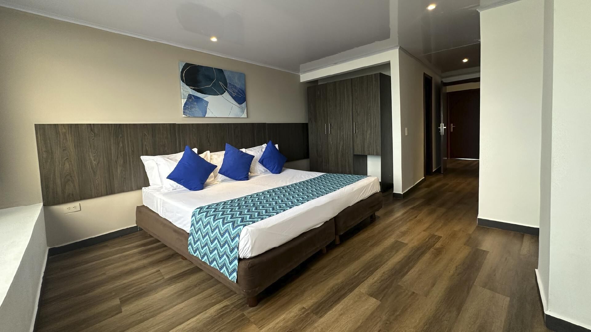 Roupa de cama fornecida 