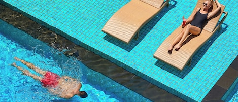 Piscina exterior