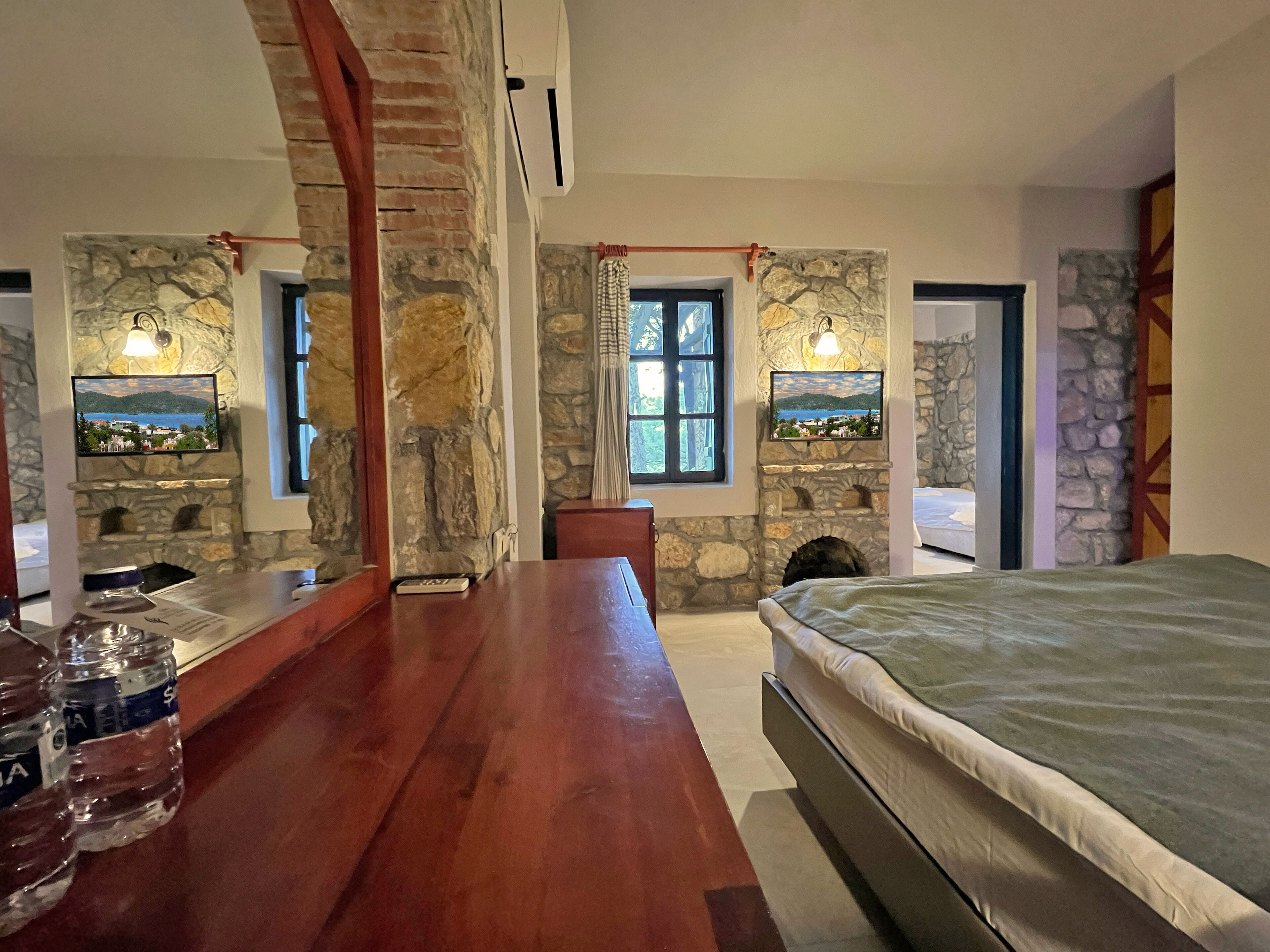 Stone Sea View Family Room | Roupa de alta qualidade, cofre no quarto, quartos insonorizados 