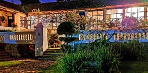 Fachada da propriedade