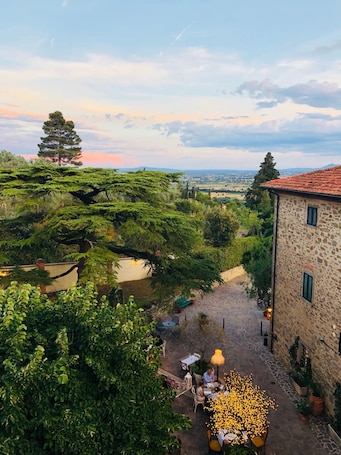 Fachada do alojamento. Villa Schiatti
