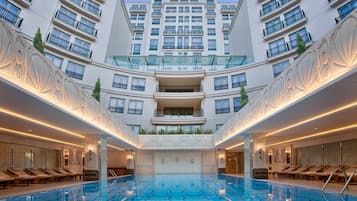 Piscina interna