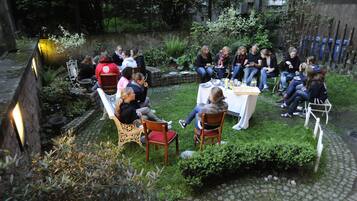 Área para churrascos e piqueniques