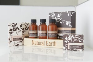 Produtos de toalete grátis, secador de cabelo, toalhas de banho