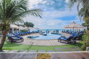 Piscina interior/exterior
