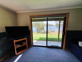 Cabana clássica, 2 quartos, vista para o lago | Vista para o lago