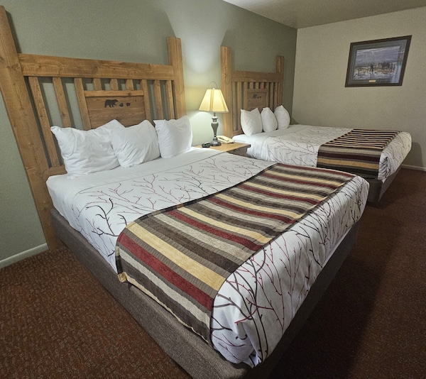 Three Bear Lodge - Montana