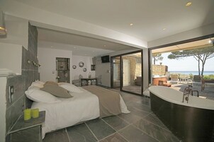 Suíte | Frigobar, cofres nos quartos, cortinas blackout, quartos à prova de som