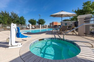 Piscina exterior