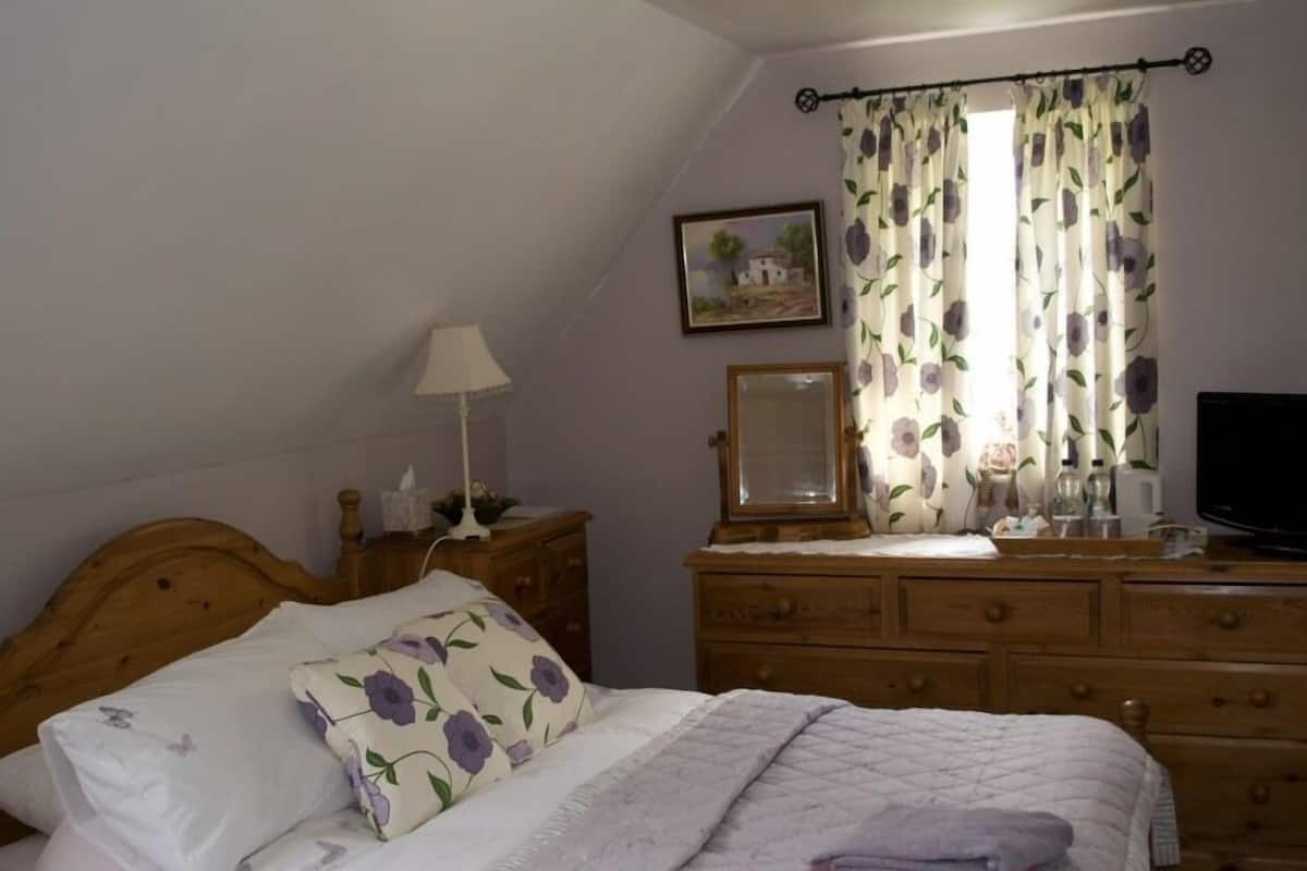 Quarto casal standard, banheiro compartilhado | 1 quarto, Wi-Fi