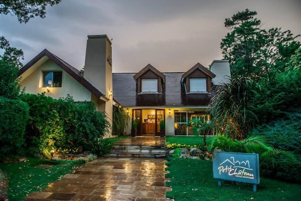 Fachada da propriedade