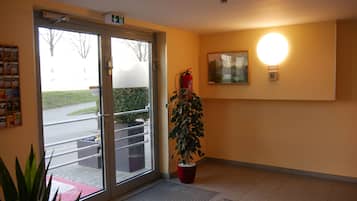 Entrada (vista interior)