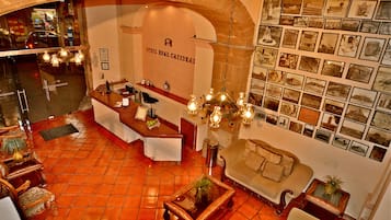 Entrada (vista interior)