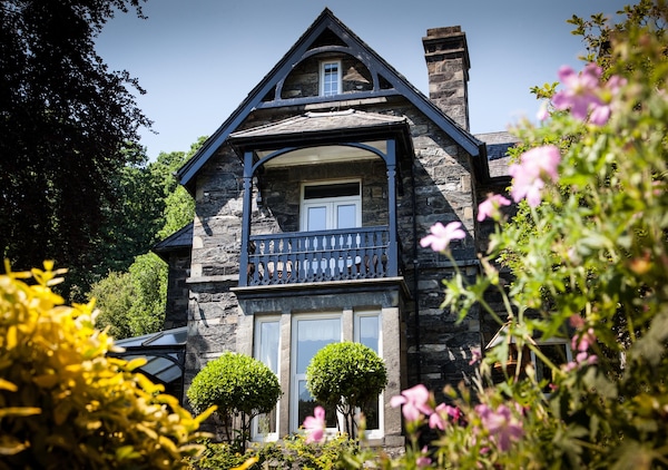 Mary's Court Guest House - Betws-y-Coed
