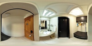 Produtos de toalete grátis, secador de cabelo, sabonete, shampoo