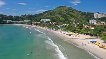 Vista para a praia ou o mar