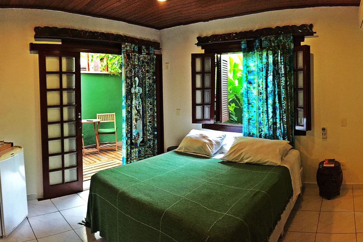 Quarto Duplo Premier | Minibar, com mobília individualizada, ferro/tábua de engomar