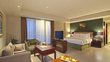 Junior Suite | 1 quarto, roupa de alta qualidade, cofre no quarto, secretária