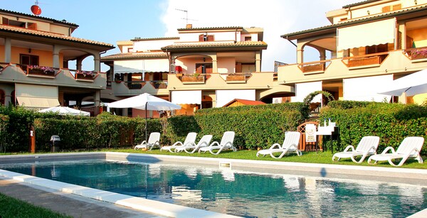 Follonica Apartments - Pool & Relax - Follonica