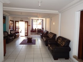 Entrada (vista interior)