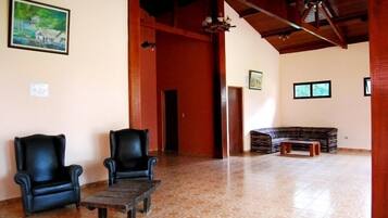 Entrada (vista interior)