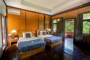 Quarto Familiar | Vista para o jardim
