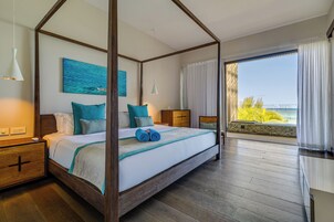 Cobertura | 3 quartos, cofres nos quartos, escrivaninha