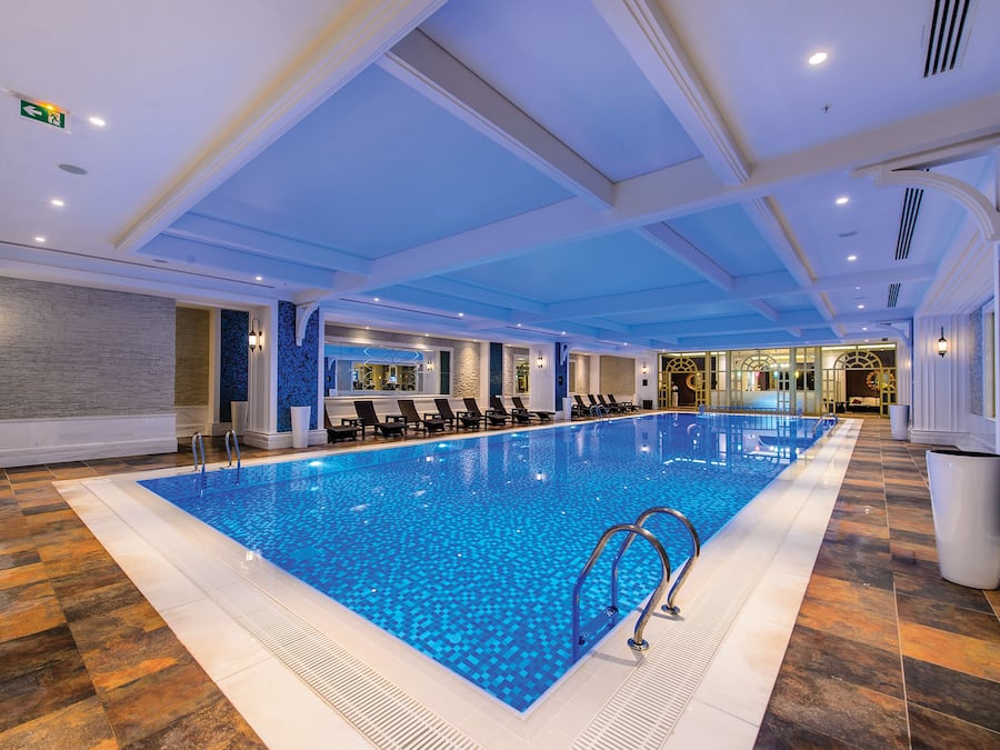Piscina interior