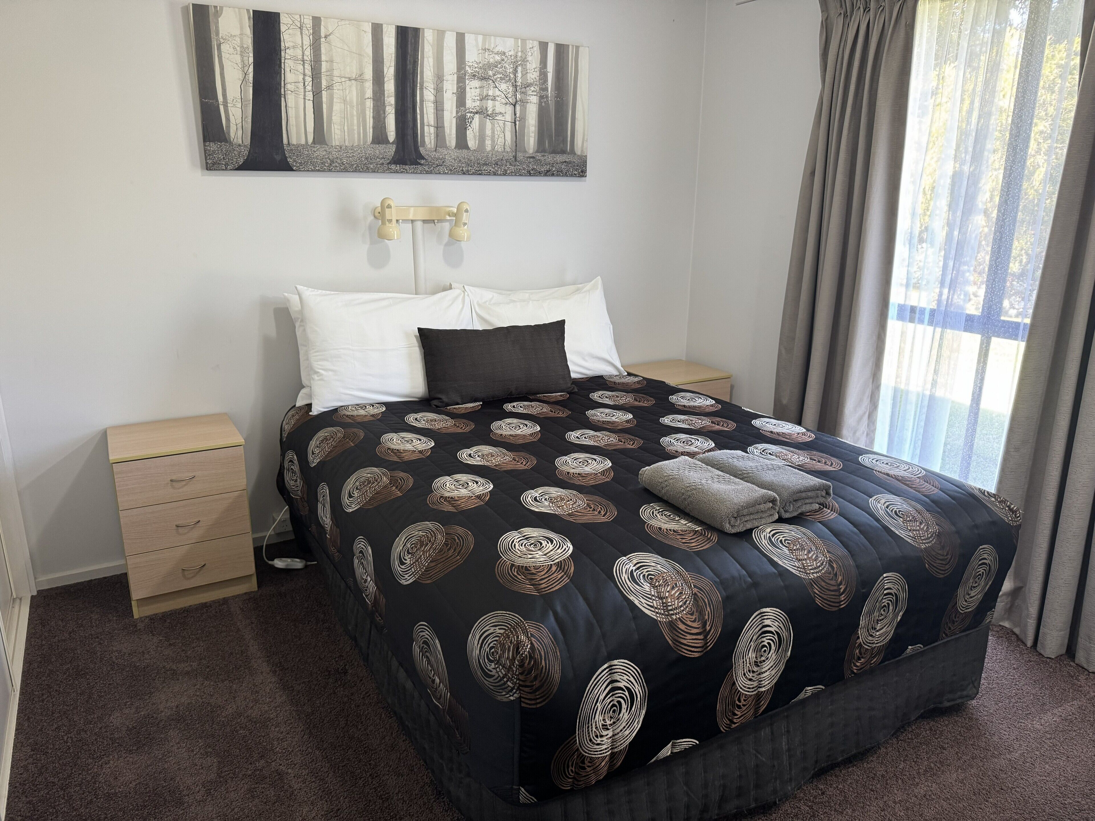 2 quartos, roupa de alta qualidade, camas de colchão pillowtop 