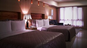 Quartos à prova de som, Wi-Fi de cortesia, roupa de cama