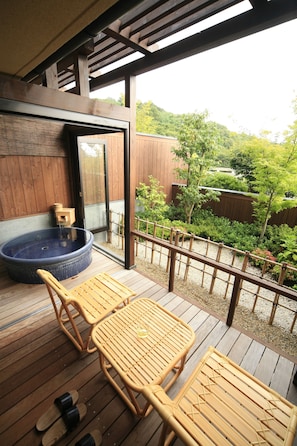 Quarto Tradicional (Open Air Bath, Meal at Private Room) | Terraço/pátio interior