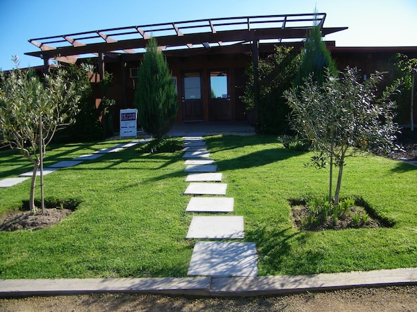 De'vine Escape - Healesville