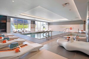 Piscina interior