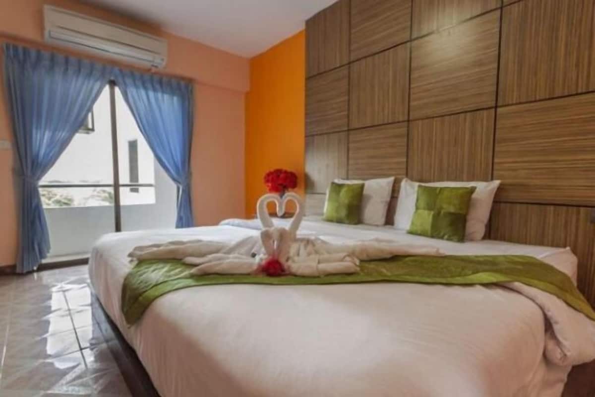 Frigobar, individualmente mobiliados, berços grátis, Wi-Fi de cortesia