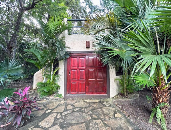 Villa Tradicional, 2 camas queen-size | Lençóis de algodão egípcio, roupa de alta qualidade, edredões de penas 