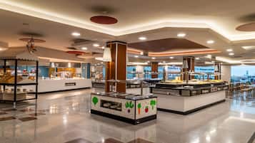 5 restaurantes, café da manhã, culinária internacional