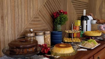 Pequeno-almoço tipo buffet diário incluído